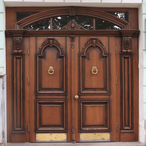 साल 2024 में घर के मुख्य दरवाजे और बेडरूम के लिए 60+ गेट डिजाइन आइडिया