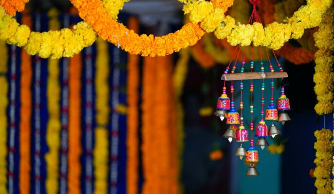 15+ Holi decoration ideas at home to choose from