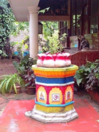 Tulsi chaura mandir design ideas for home