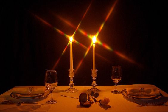 Candle light dinner ideas at home