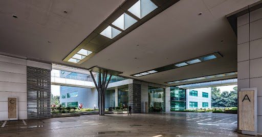 RMZ Infinity Bangalore: Location, main offices, nearby areas