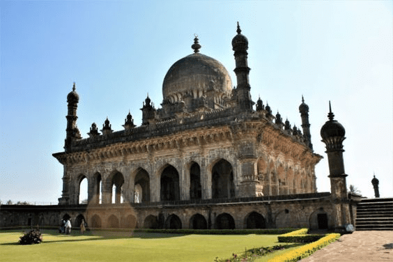 Top Bijapur Tourist Places to Visit