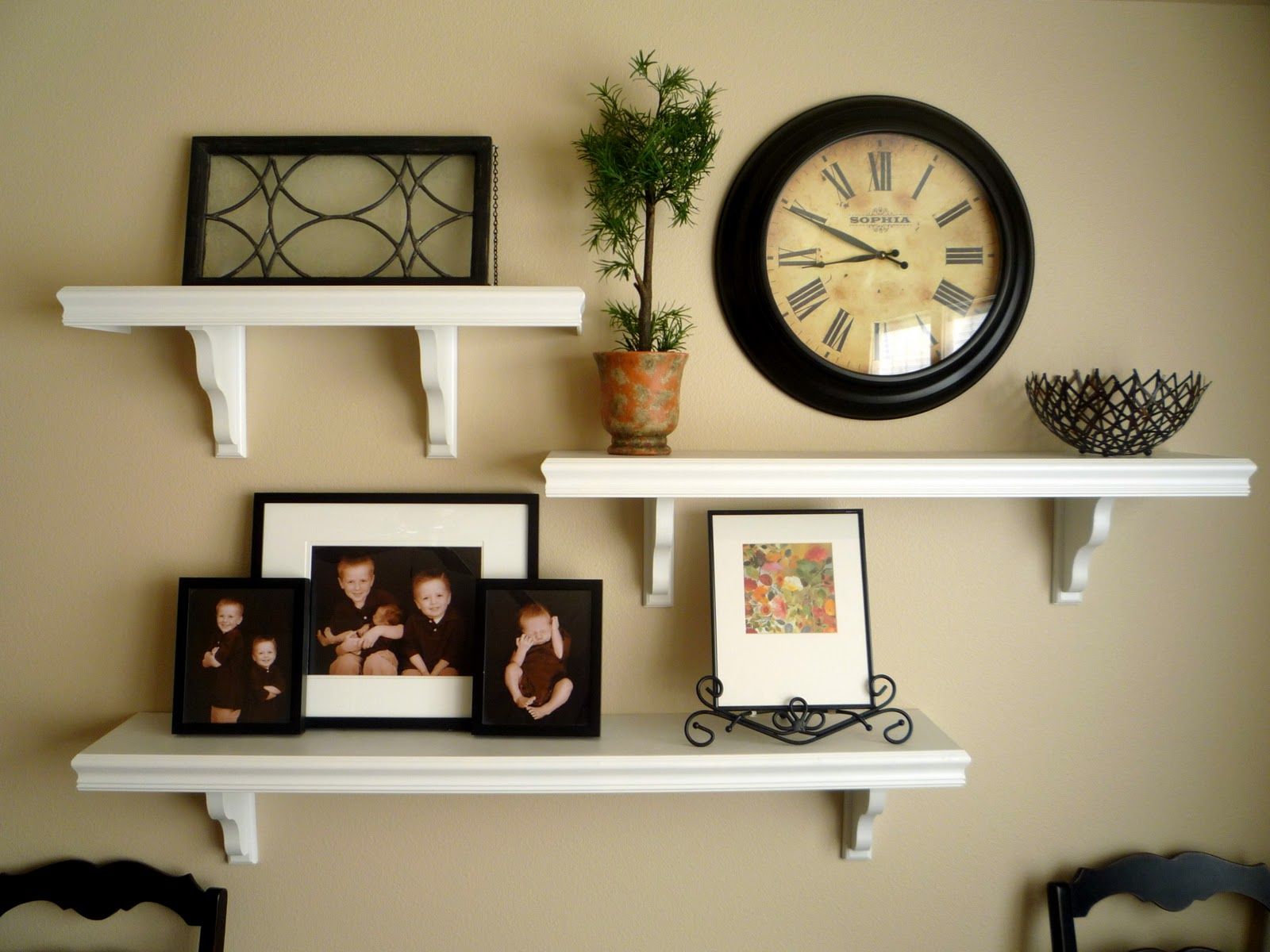 Wall Rack Design & Ideas for Your Beautiful Home