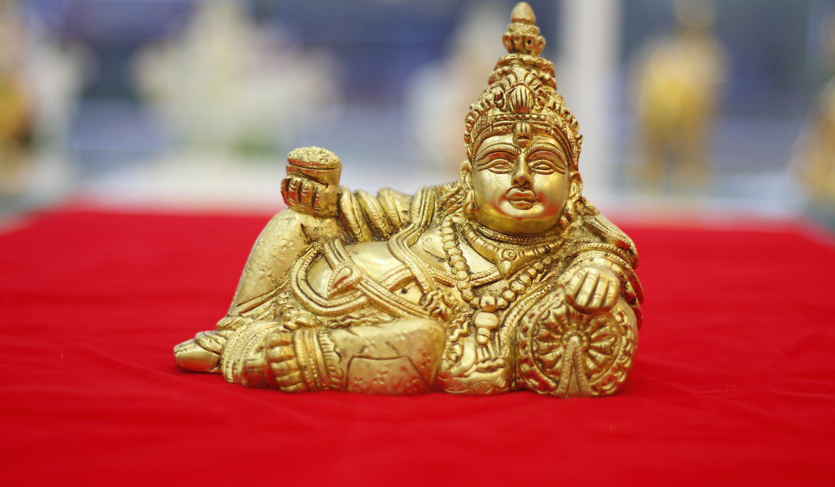 Kuber Vastu: Tips for prosperity in home and business