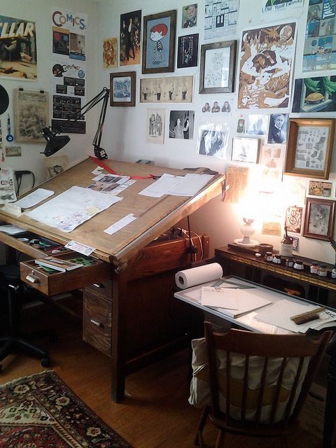 Artist desk setup ideas to boost productivity